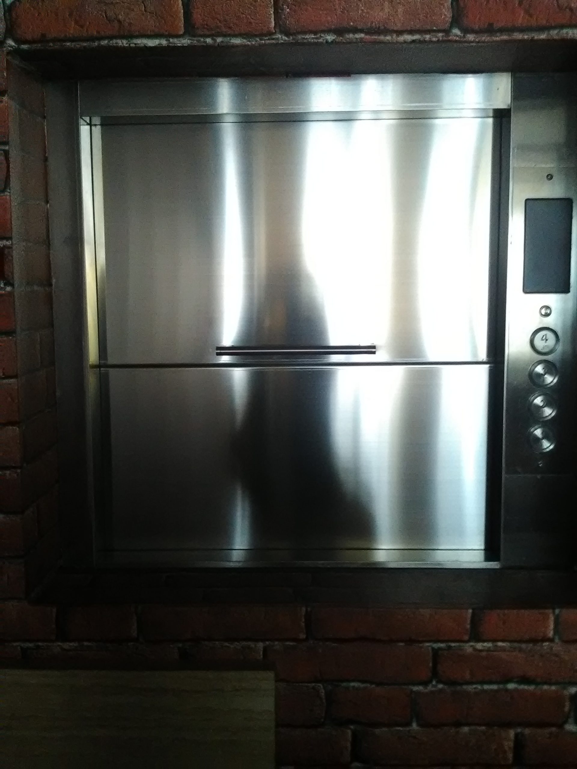 Galeri Lift Barang & Lift Makanan - Sinar Teknik Lift