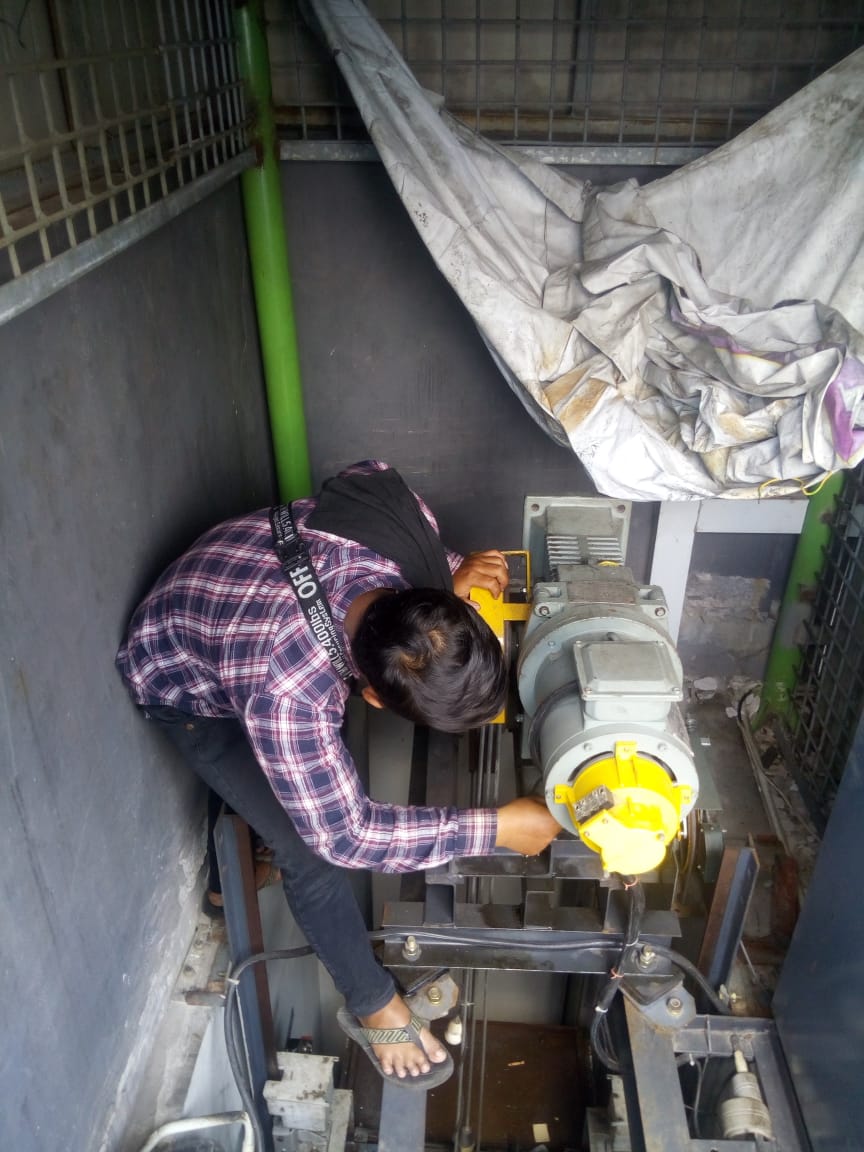 Galeri Service Lift - Sinar Teknik Lift